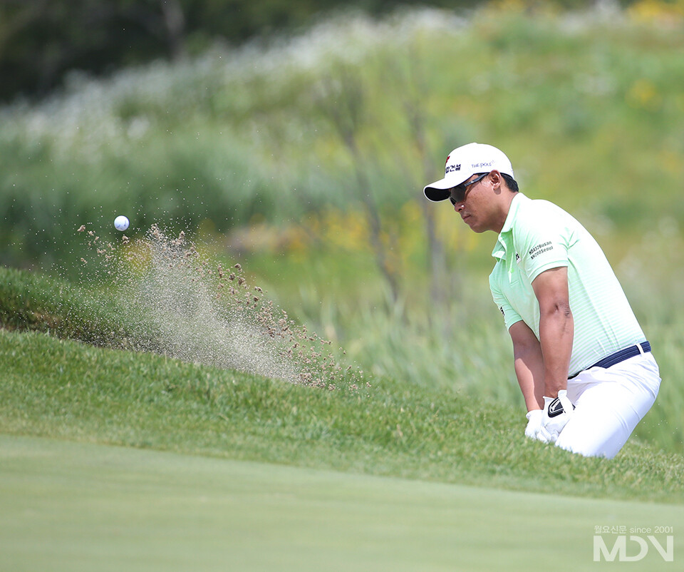 [KPGA] 벙커 탈출하는 김재호