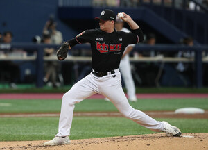 '고영표·벤자민' KT 쌍두마차, KBO 7월 MVP 후보 올라